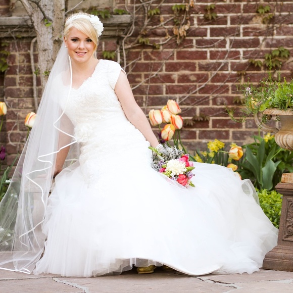 Liz Simons | Dresses | Mermaid Sweetheart Lace Wedding Dress | Poshmark